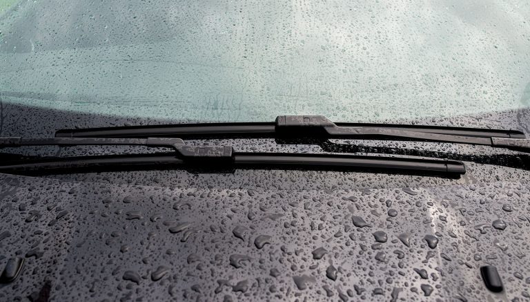 Car Wipers: Components, Functions and How They Work | Wuling