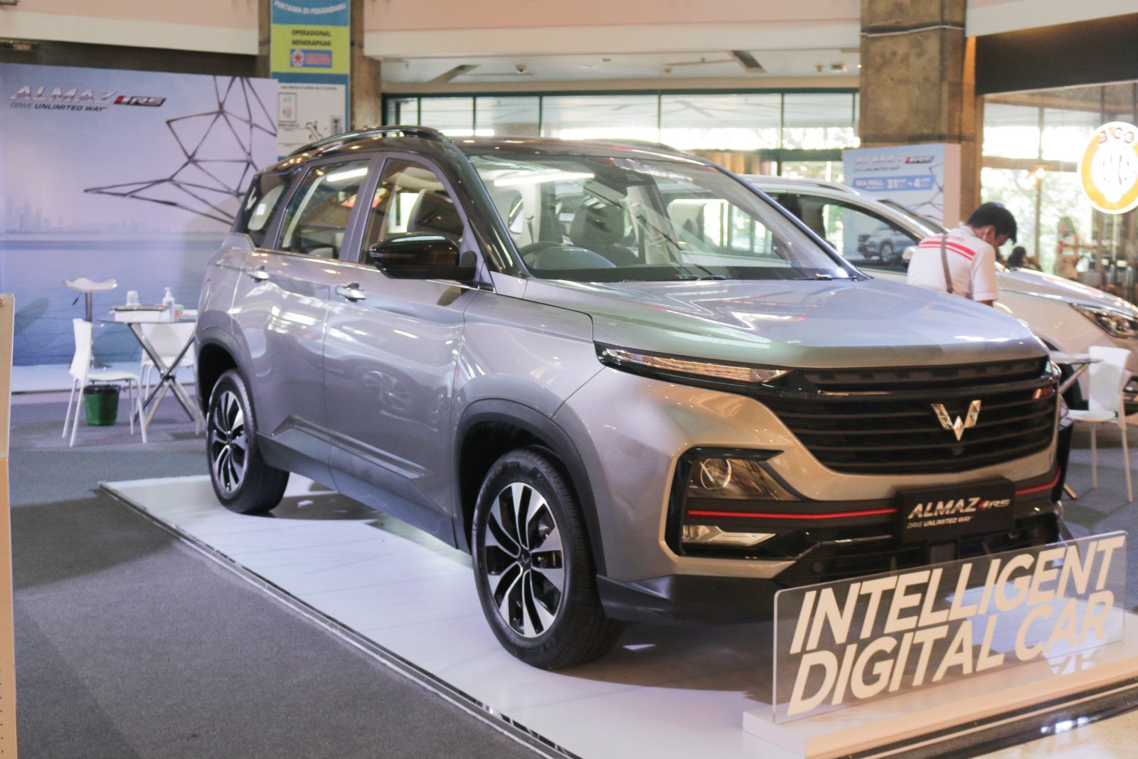 Wuling Almaz RS Officially on Sale in Pekanbaru | Wuling