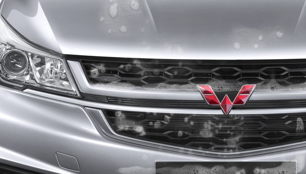 Car Grill: The Functions and How To Maintain It | Wuling