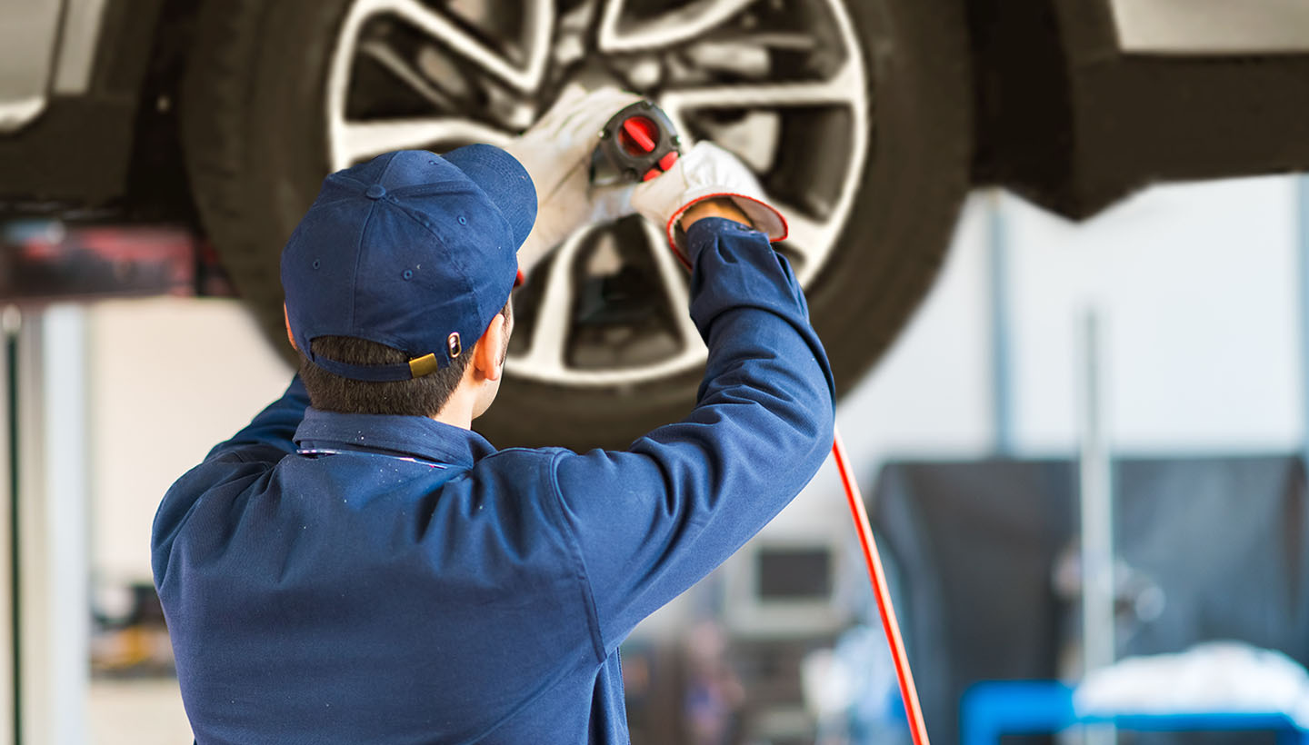 Memahami Perbedaan Spooring dan Balancing pada Mobil | Wuling