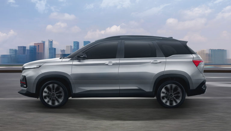 Teknik Defensive Driving yang Wajib Pengemudi Tahu | Wuling