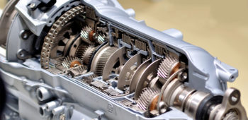 FWD vs RWD Drive System, What's the Difference? | Wuling